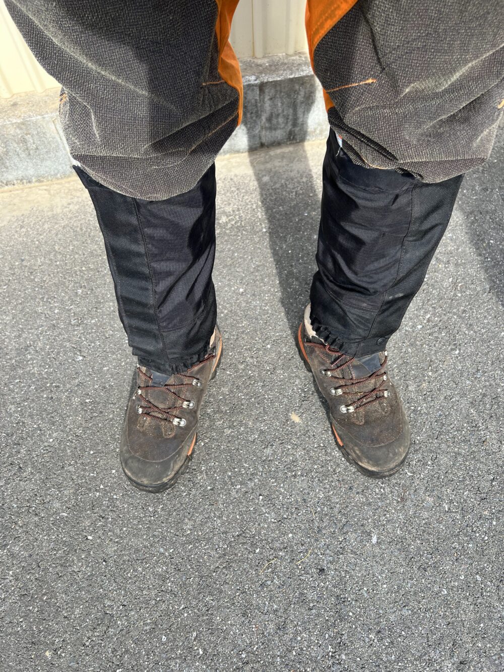 【モンベル『ロガーゲーター』】使用してみた感想、気づきなどをつらつら【林業アイテム】 | とみーブログ